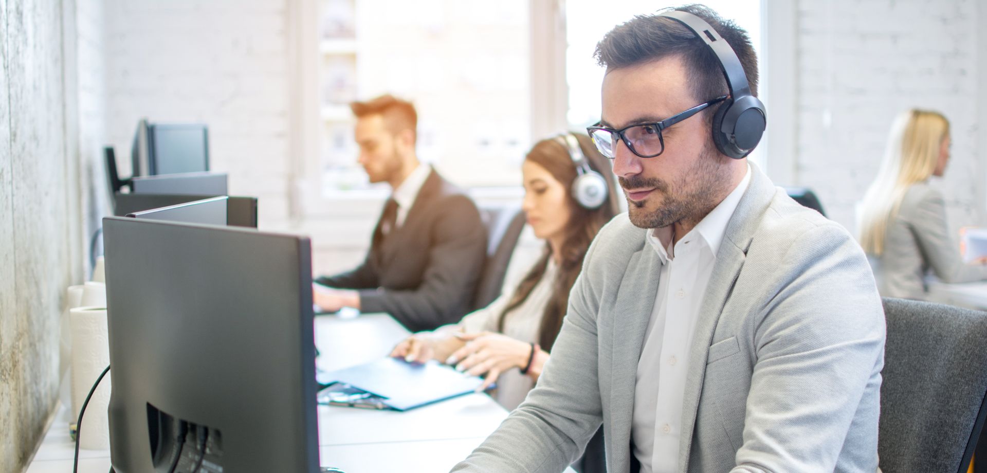 Automobilska asistencija: Prva pomoć na putu - Sve ce biti u Redu ...